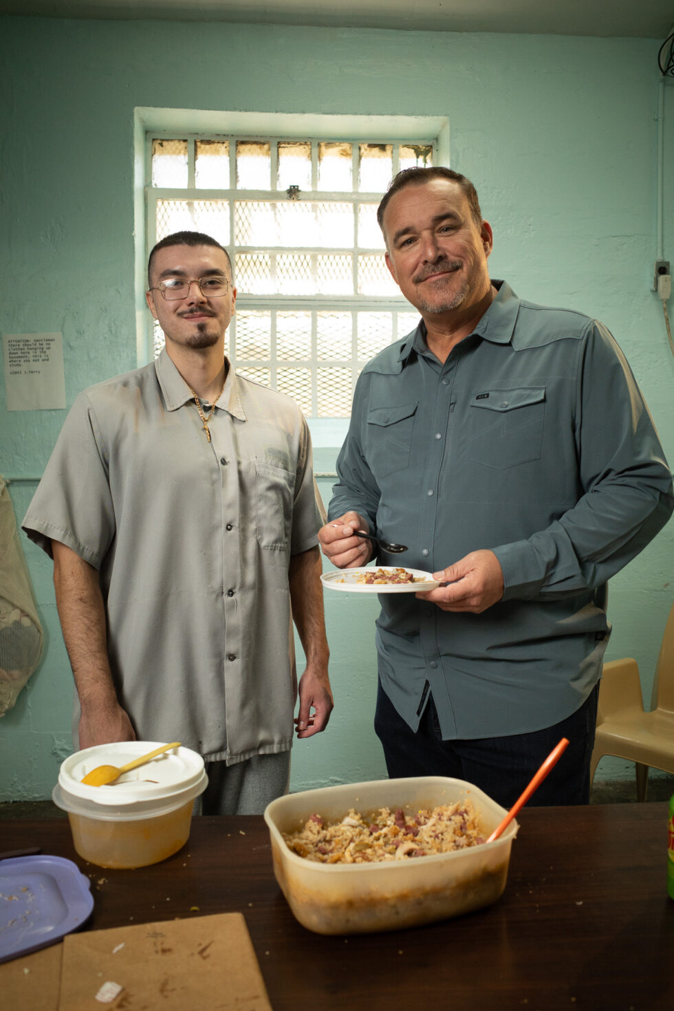 Inmate V Food - Prison Life Media